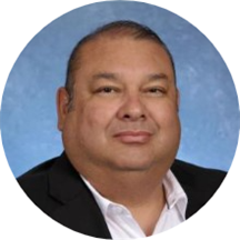 Gustavo Saravia, LMHC | Two Chairs, Miami, FL | Psychotherapist