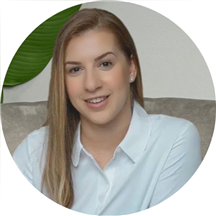 Laura Gerebenics, LAC, Eatontown, NJ | Psychotherapist