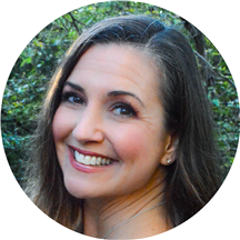 Lindsay Noethlich, MEd, LPC Associate, LPC, TX | Psychotherapist