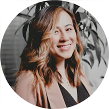 Trinh Reyes, LCSW, Los Angeles, CA | Psychotherapist